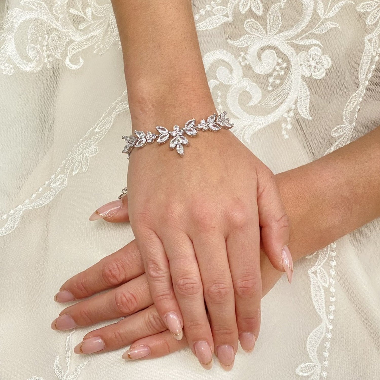 Elegant Wedding Day Bracelets Timeless Sparkle for Modern Brides ...