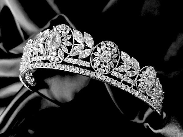 Lisamarie - Heirloom crystal wedding Tiara – Bella-Tiara