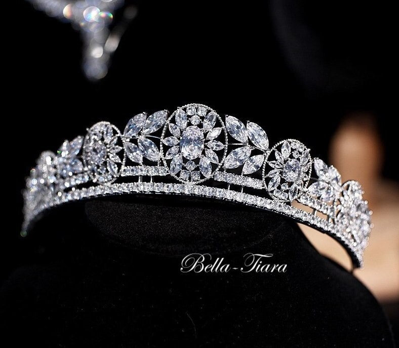 Lisamarie - Heirloom crystal wedding Tiara – Bella-Tiara