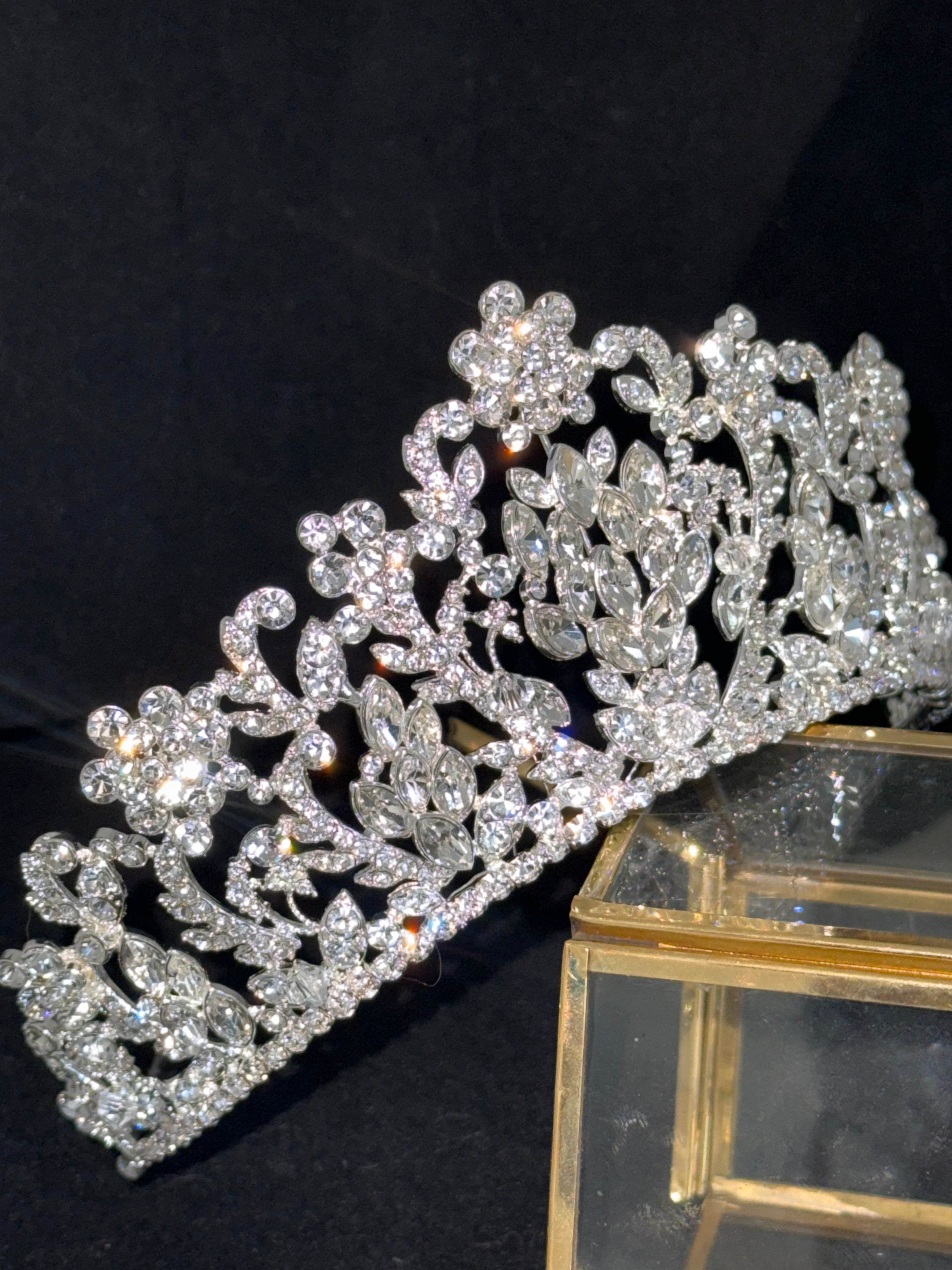 Swarovski Crystal Tiara – Bella-Tiara